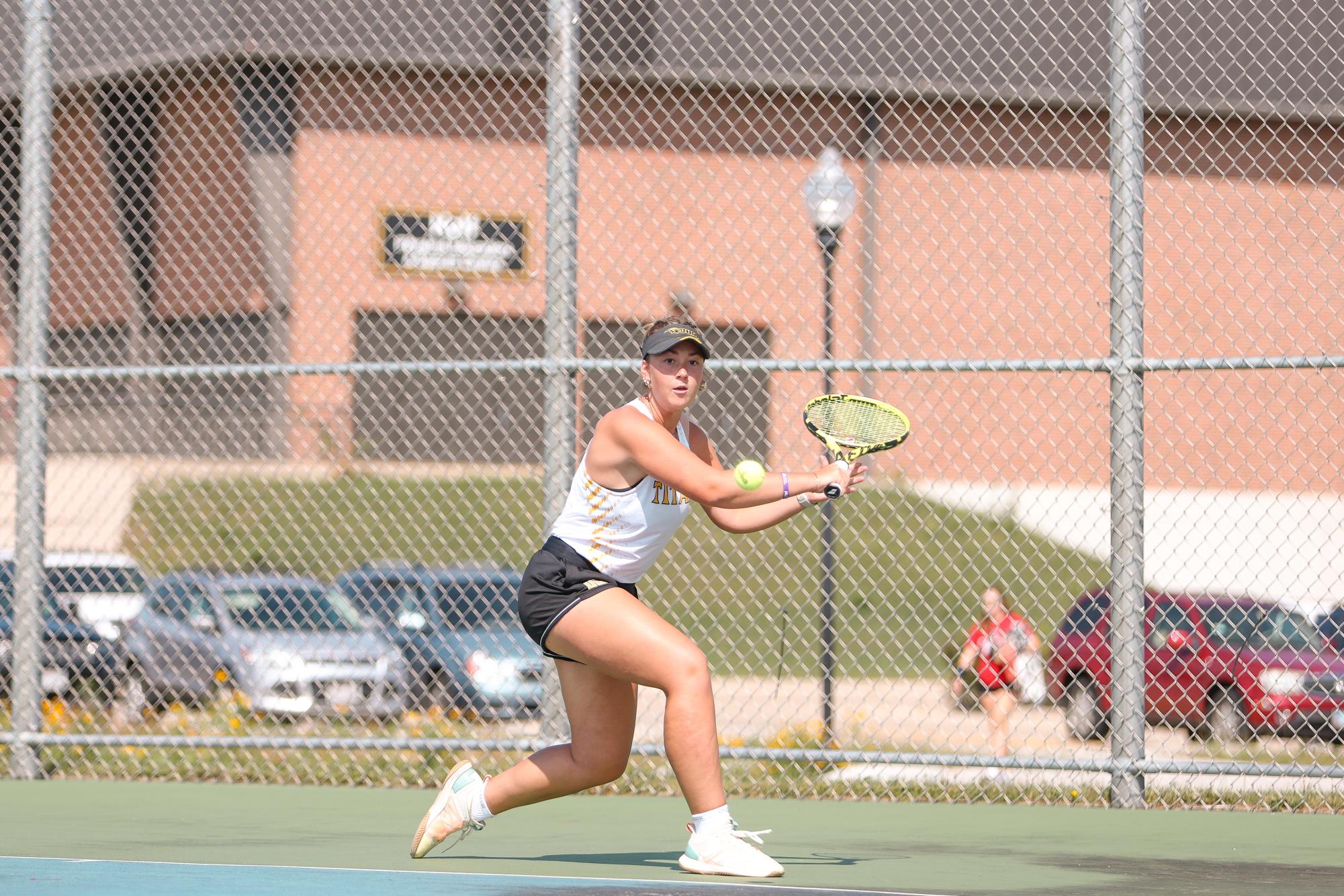 Titans tennis takes down St. Norbert 9-0 - The Advance-Titan