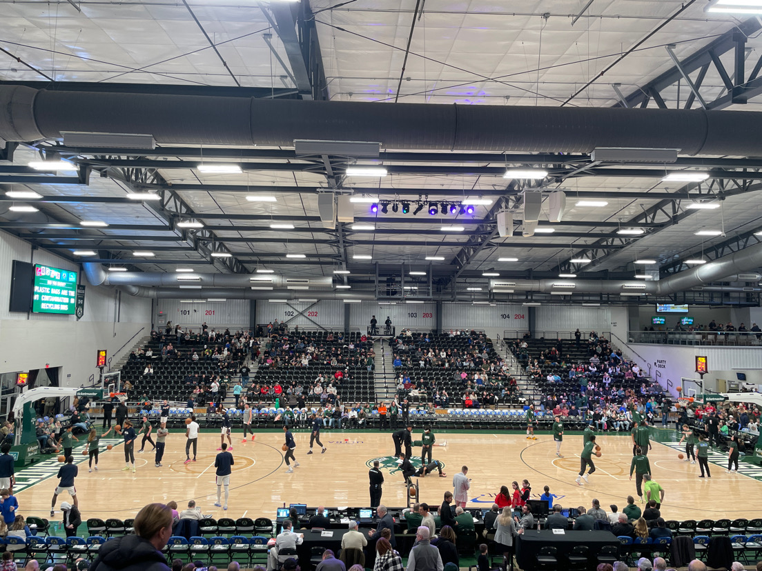 Oshkosh Arena implements clear bag policy - The Advance-Titan
